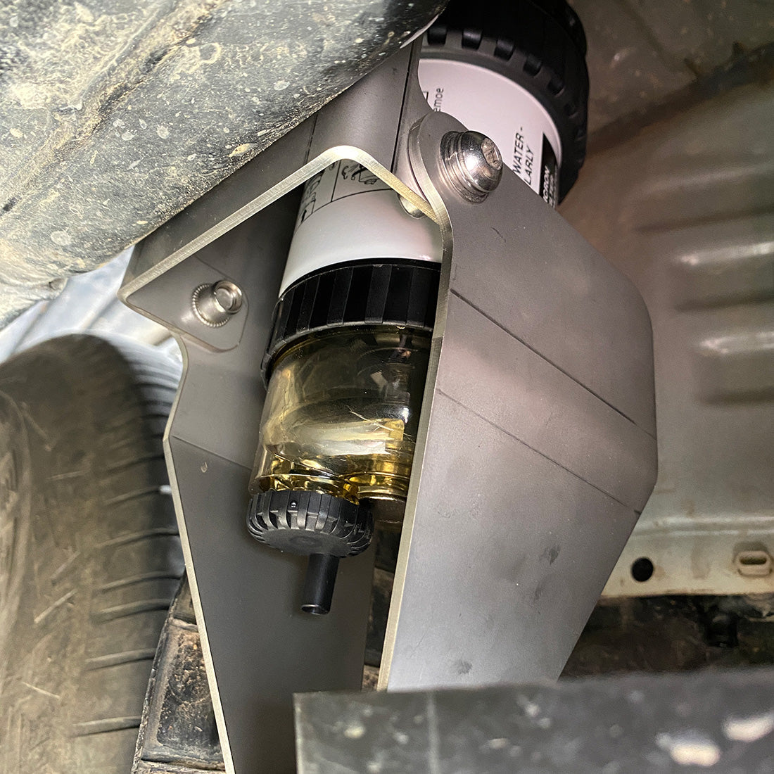 Toyota Landcruiser 300 Series (2022-2025) FMPV635DPC Fuel Manager Pre-Filter & Provent Combo Kit ...